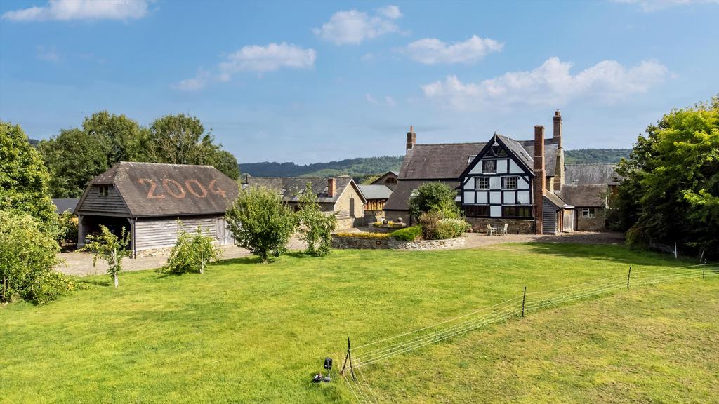 Wigmore, Leominster, Herefordshire, HR6 5 bed detached house - £875,000