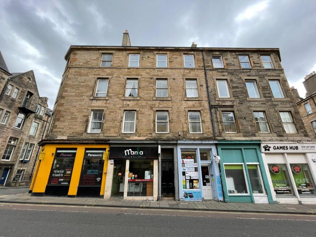 Lauriston Place, Tollcross... 2 bed flat - £1,450 pcm (£335 pw)