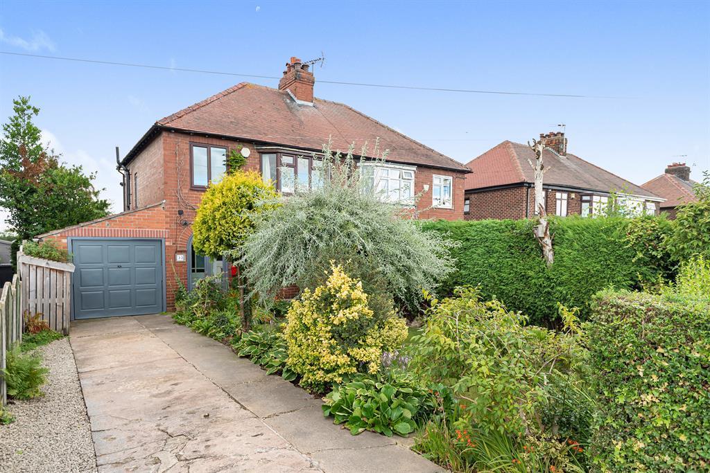 Sandhill Lane, Selby, YO8 4JP 3 bed semi-detached house - £280,000
