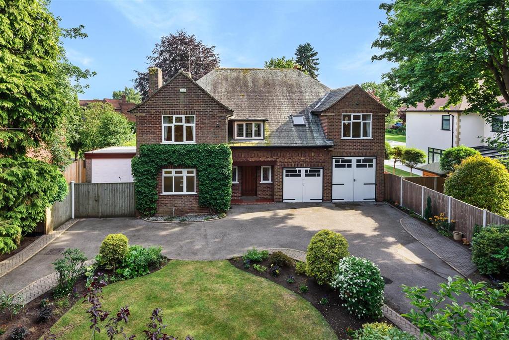 Green Lane, Selby, YO8 9AN 5 bed detached house - £650,000