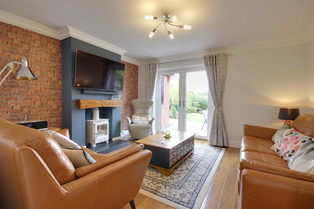 Orchard Croft, Cottingham 4 bed detached house - £435,000