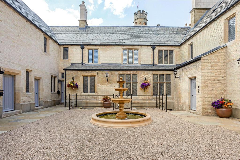 5 Moreby Hall, Escrick, York, North... 2 bed mews for sale - £575,000