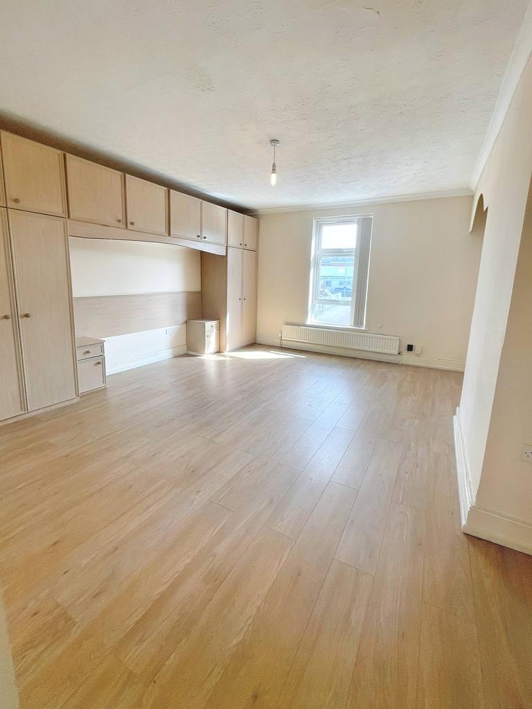 Melton Road, Thurmaston LE4 1 bed flat - £630 pcm (£145 pw)