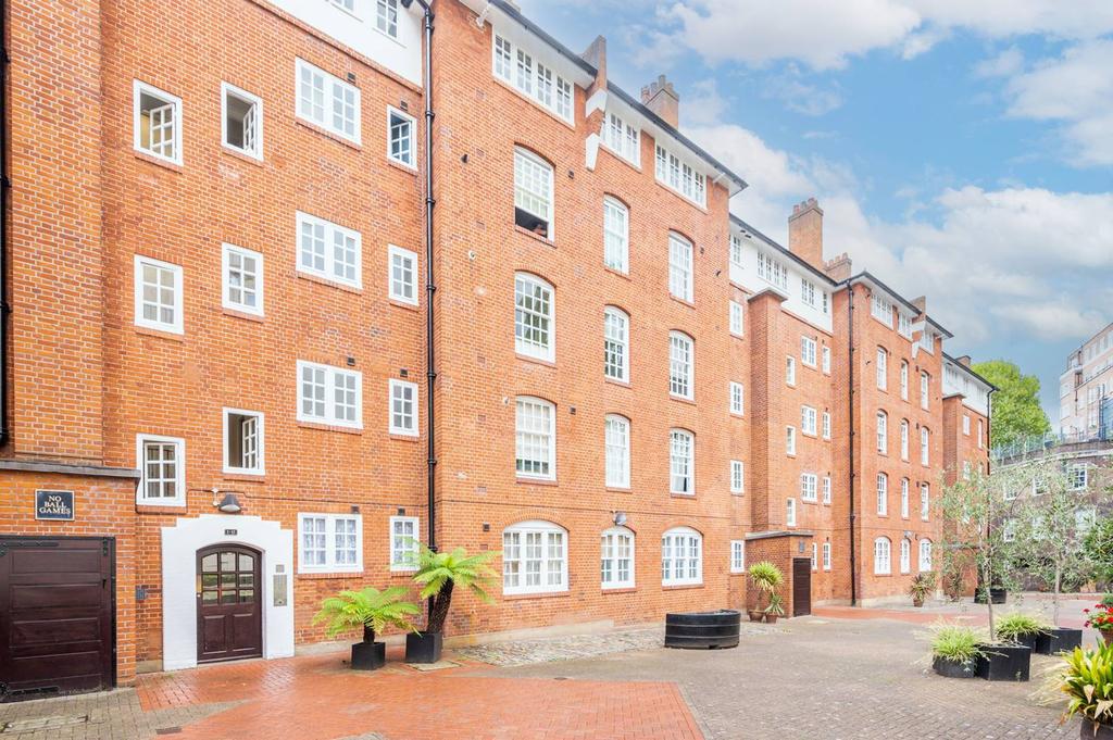 Morland House, Marsham Street... 2 bed flat - £750,000