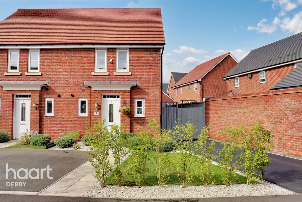 Penrith Drive, Derby 3 bed semi-detached house - £250,000
