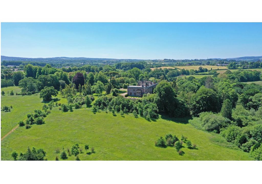 Bishops Court, Exeter, Devon, EX5 7 bed detached house for sale - £ ...