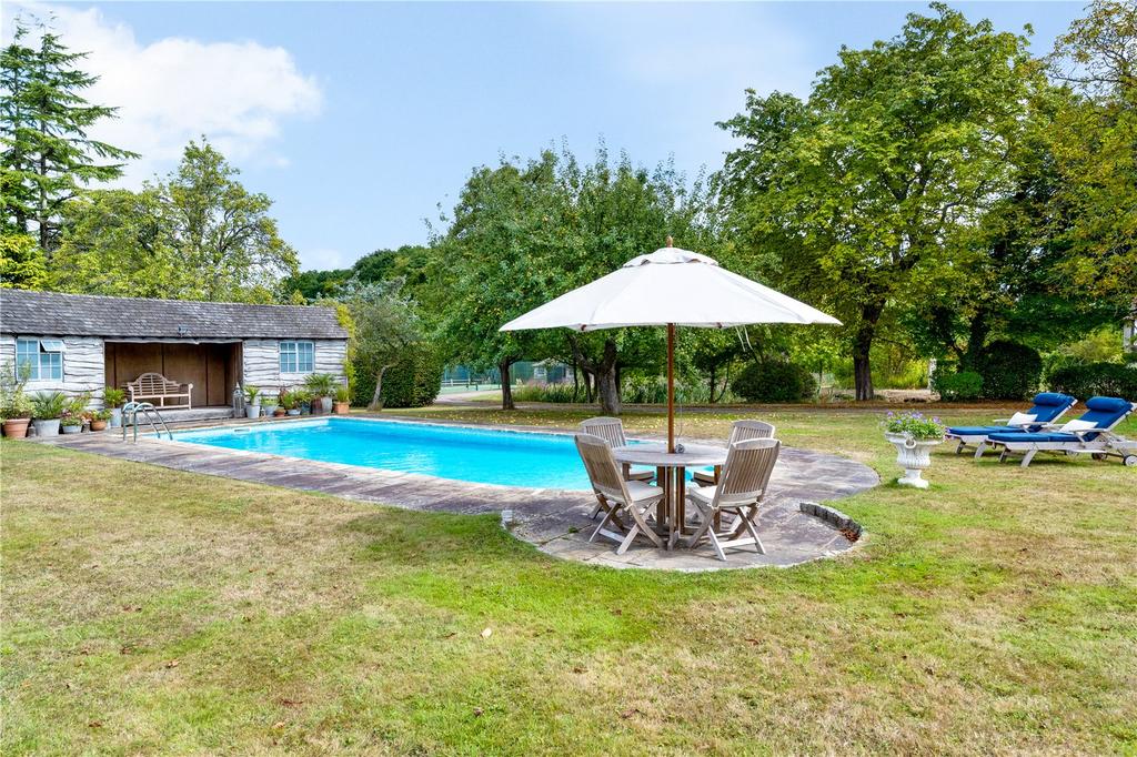 Cranbrook Road, Benenden, Cranbrook... 5 bed equestrian property - £ ...