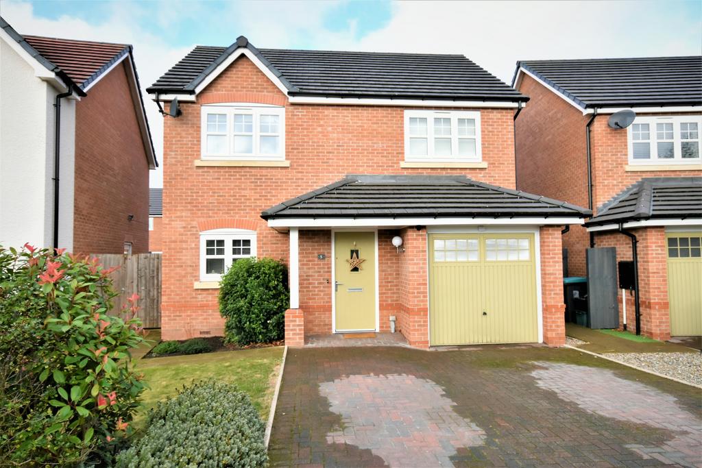 Llys Y Groes, Wrexham, LL13 3 bed detached house - £295,000