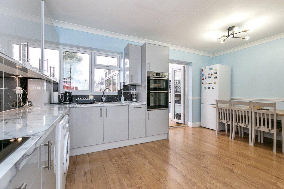 Whitefoot Lane, BROMLEY, Kent, BR1 5 bed end of terrace house - £535,000