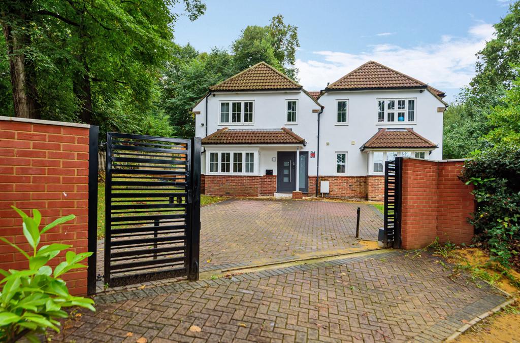 Upper Northam Close, Hedge End... 4 bed detached house - £800,000