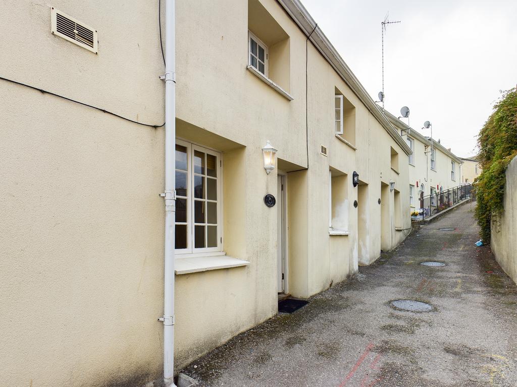 Fisher Street, Paignton 3 bed terraced house - £975 pcm (£225 pw)
