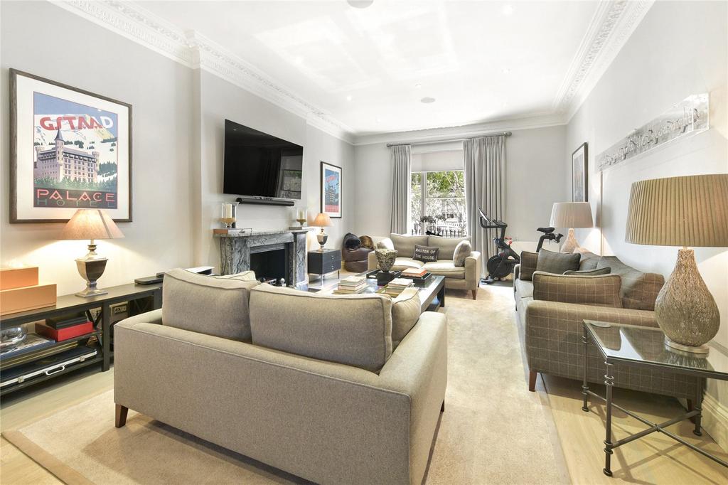Cranley Place, South Kensington, London 3 bed flat to rent - £20,000 ...