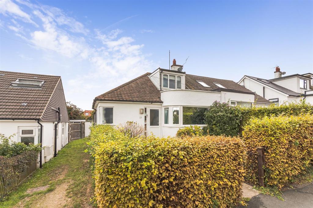 Bengairn Avenue, Brighton 3 bed semi-detached house - £475,000