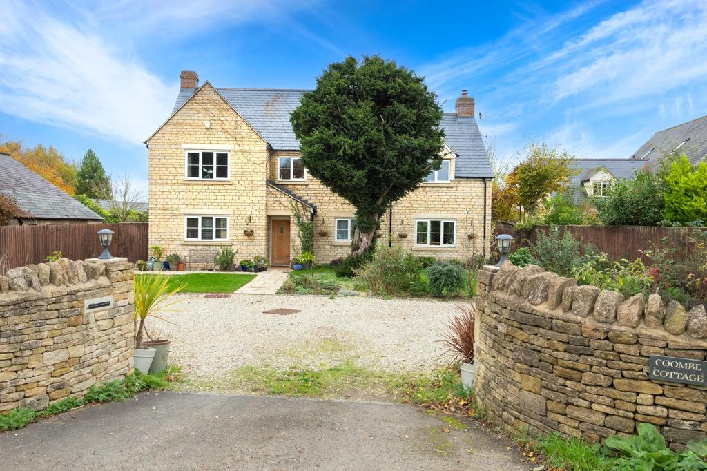 Coombe Cottage, Eynsham Road, Sutton... 4 bed detached house - £800,000