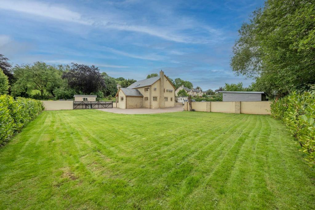 Mitchel Troy, Monmouth 5 bed detached house - £1,100,000