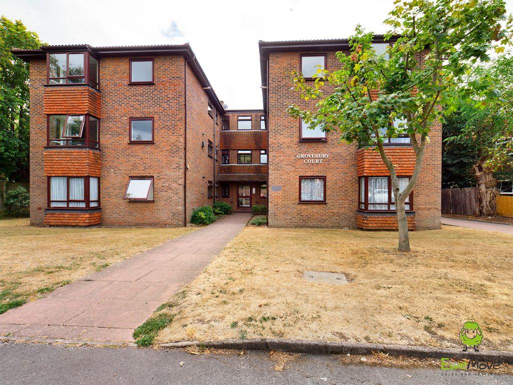 Grovebury Court, Broomfield Road... 1 bed ground floor flat - £230,000
