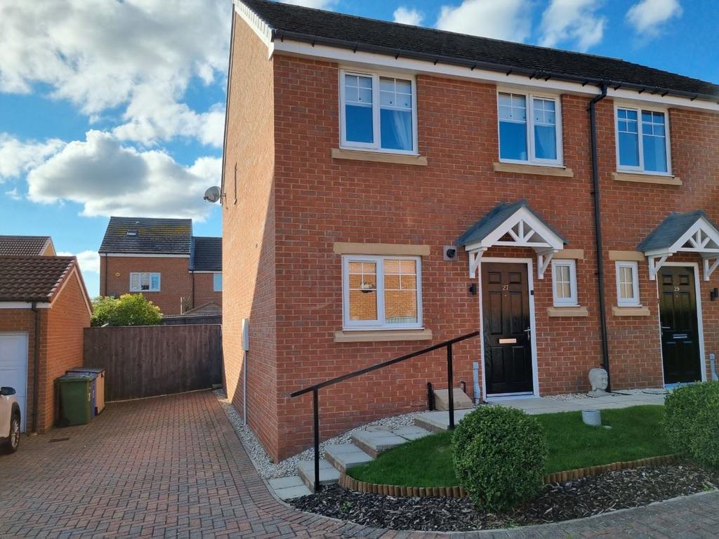 Pickering Close Cramlington Northumberland Ne23 6qb 3 Bed Semi