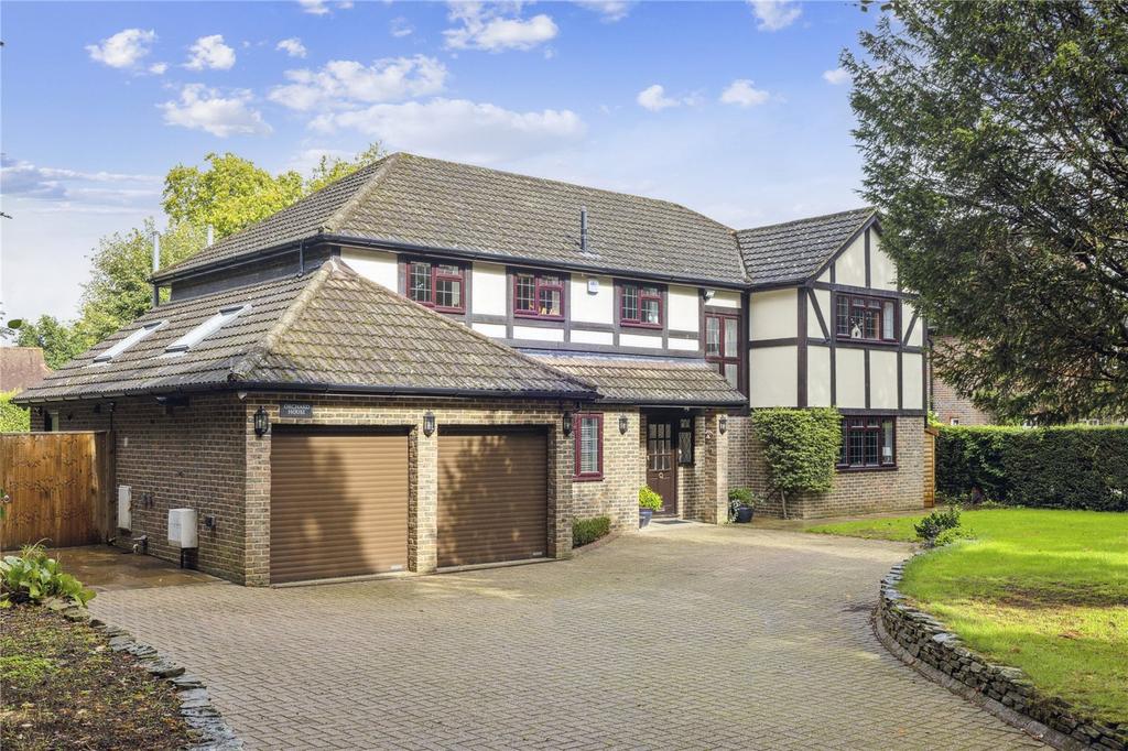 Mark Way, Godalming, Surrey, GU7 5 bed detached house - £1,750,000