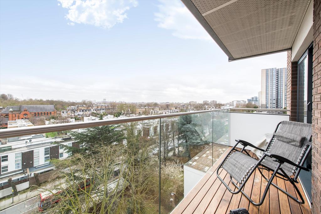 Kings College Court, Primrose Hill Road, London, NW3 1 bed flat - £ ...