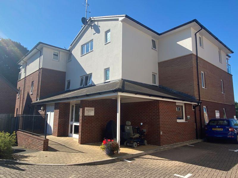 Isabel Court, Cowick Street, Exeter 1 bed apartment for sale - £195,000