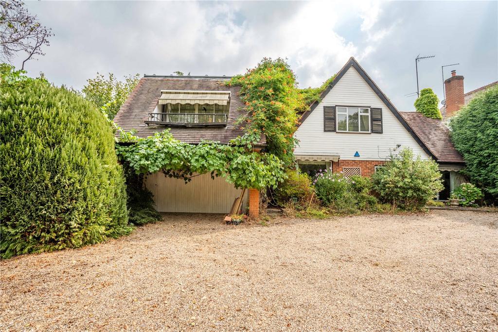 Epping Green Road, Epping Green... 4 bed detached house - £950,000