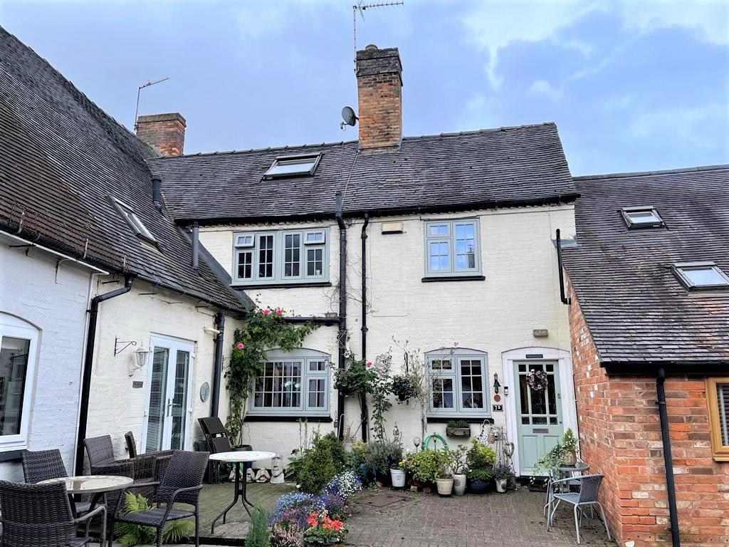 Broad Street, Brinklow, Rugby 2 bed character property - £280,000