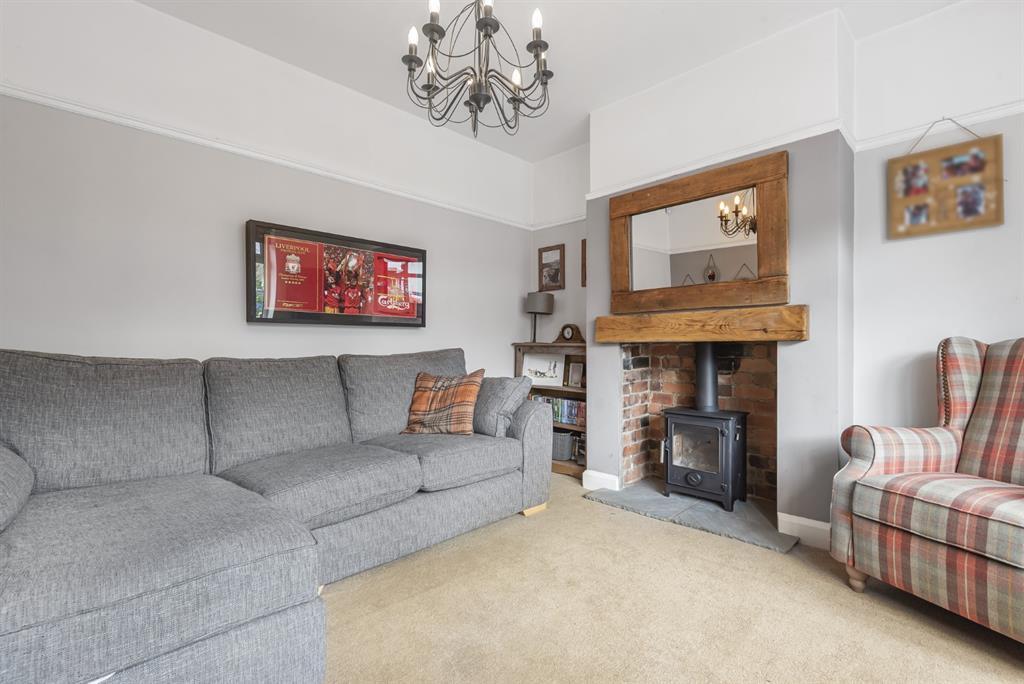 Brownberrie Walk, Horsforth, LS18 3 bed semi-detached house - £432,500