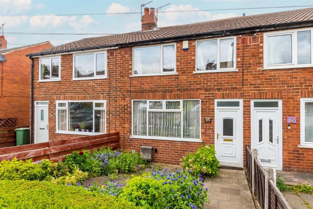 Springfield Rise, Horsforth, LS18 3 bed terraced house - £225,000