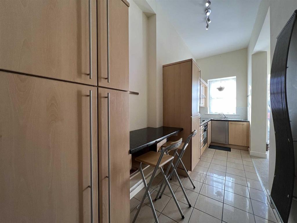 Telegraph House, Trinity Lane, Beverley 2 bed flat - £625 pcm (£144 pw)
