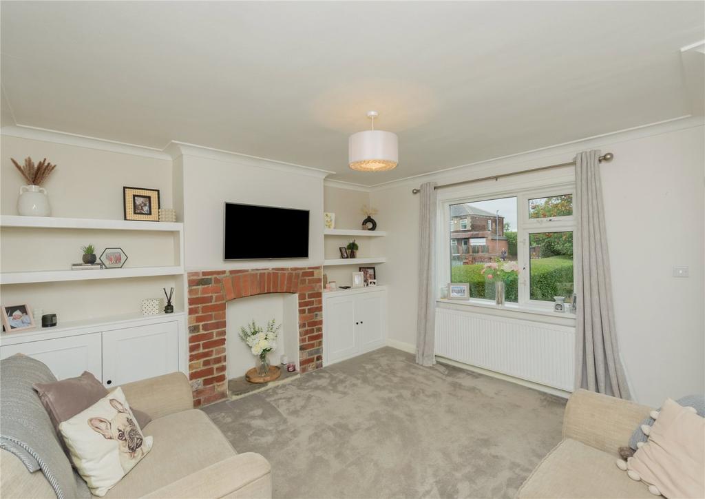 Hunsworth Lane, Hunsworth... 3 bed terraced house - £185,000