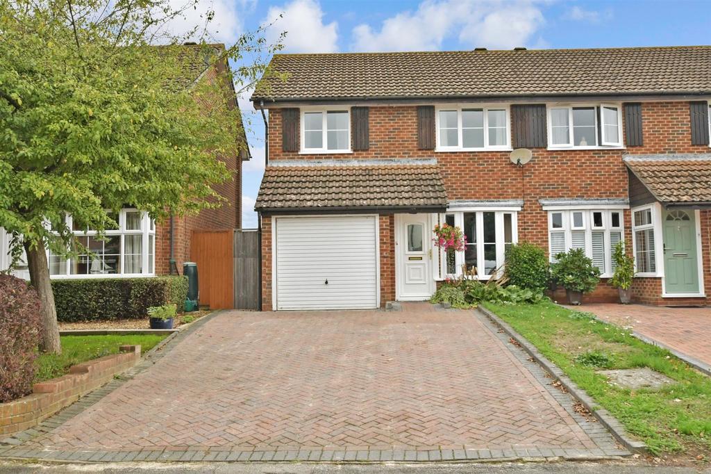 Westbourne Avenue Emsworth Hampshire 3 Bed Semi Detached House £400 000