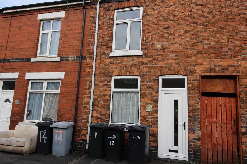 Market Close, Crewe, CW1 2 bed terraced house - £625 pcm (£144 pw)
