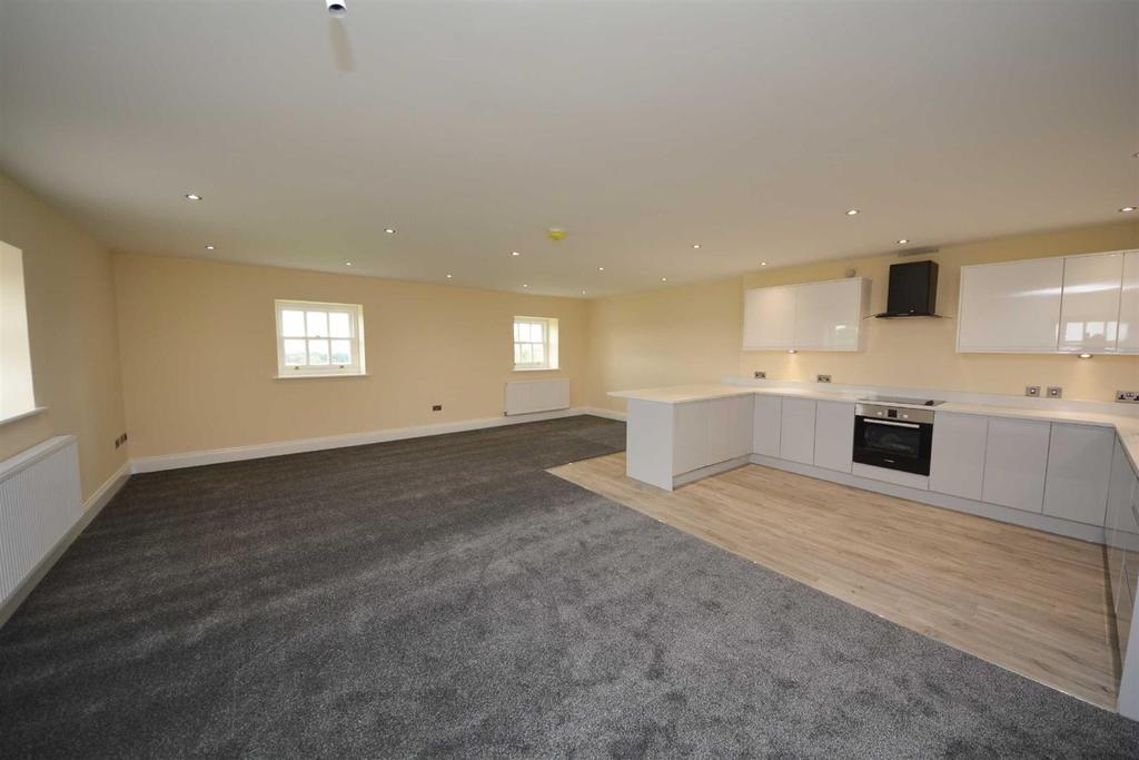 Lathom House, Lathom Park, Ormskirk... 3 bed penthouse - £1,400 pcm (£ ...
