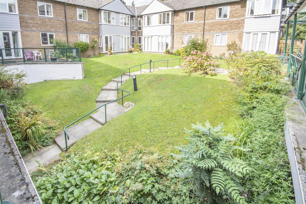 Flat 27 Lifestyle House, Melbourne Avenue, Broomhill, S10 2QH 2 bed ...