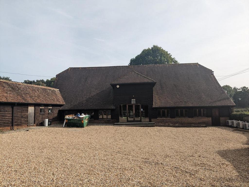 Lydling Barns 1, 2 & 3, Shackleford Godalming, GU8 6AP Retail property ...