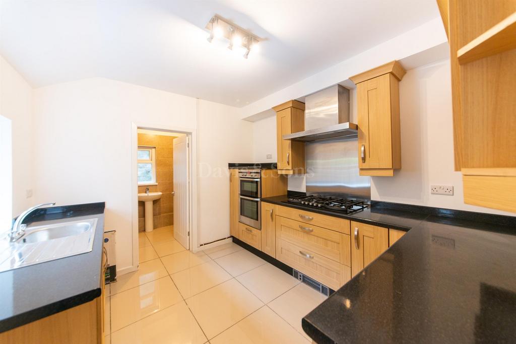 Nine Mile Point Road, Wattsville... 3 bed terraced house - £165,000