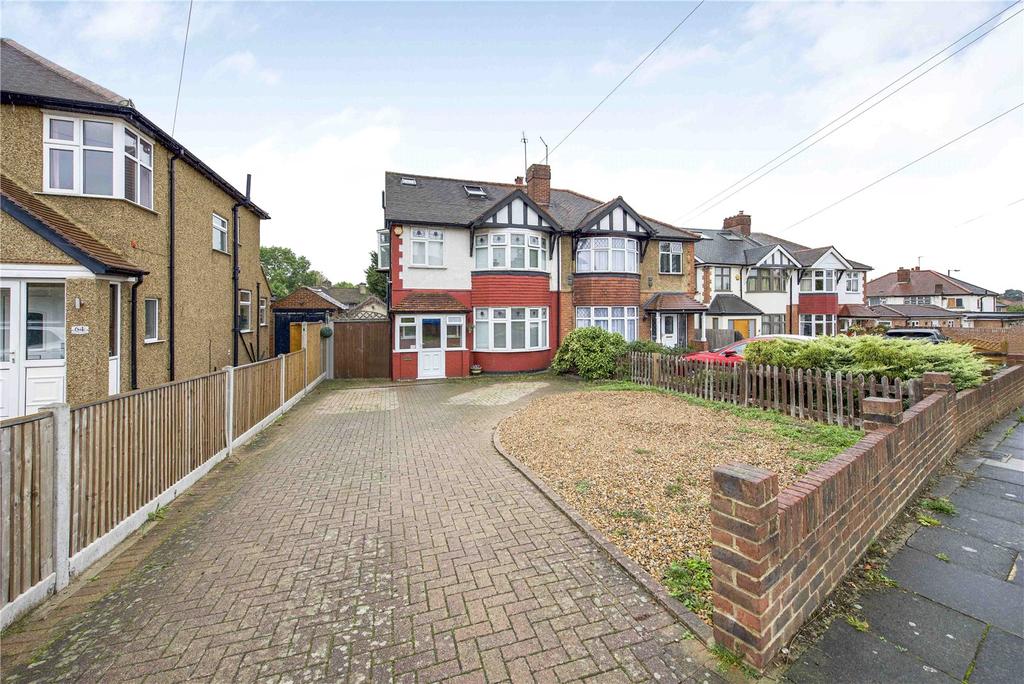 Warren Drive South, Tolworth, Surbiton, KT5 4 bed semi-detached house ...