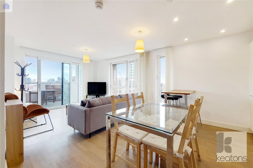 Marner Point, 1 Jefferson Plaza, Bow... 3 bed flat - £2,900 pcm (£669 pw)
