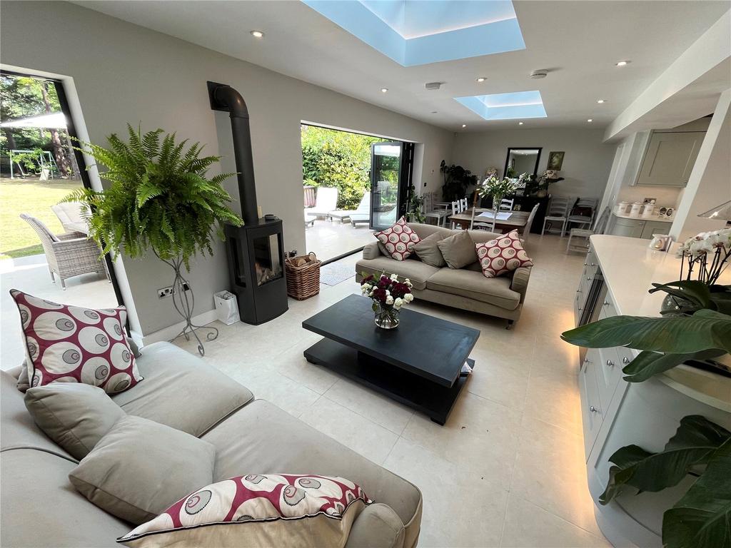 Greenacres Close, Ringwood, BH24 5 bed detached house - £1,500,000
