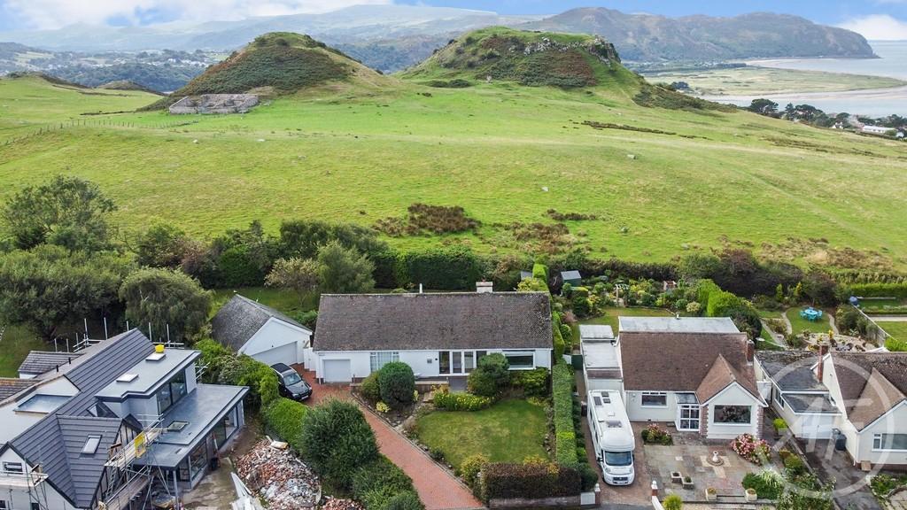 Maes Y Castell, Llanrhos 3 bed detached bungalow - £625,000