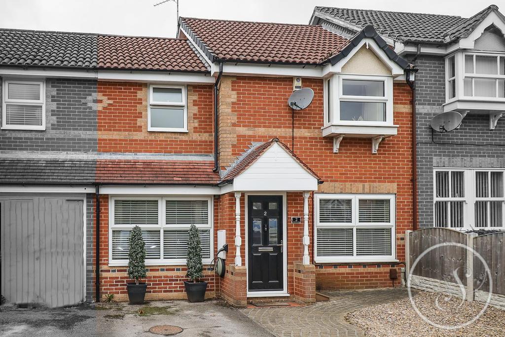 Temple Row Close, Leeds 3 bed terraced house - £285,000