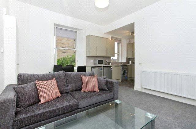 Ivy Terrace, Edinburgh, EH11 4 bed house - £2,860 pcm (£660 pw)