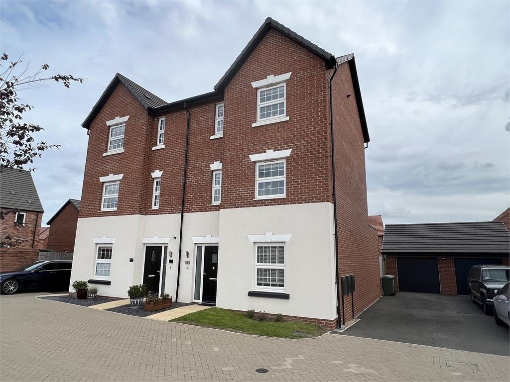 Tannington Grove, Middlebeck, Newark... 4 bed semi-detached house - £ ...