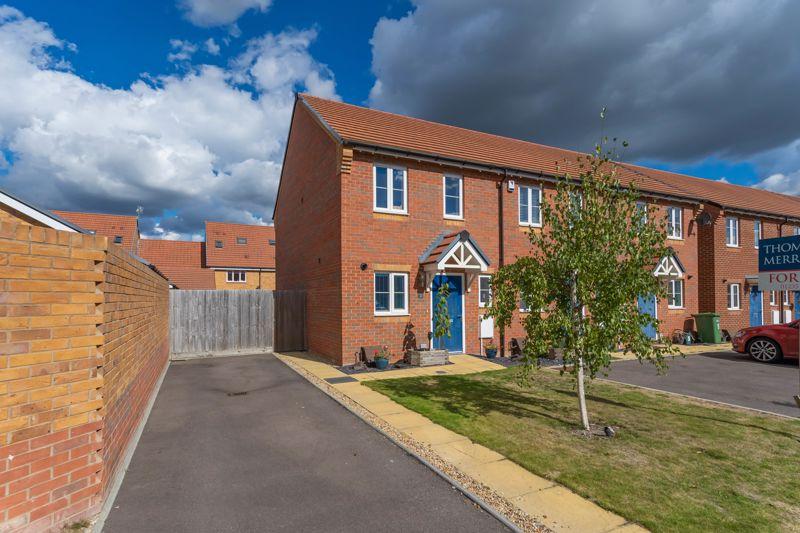 Wynton Close, Didcot 2 bed house - £319,950
