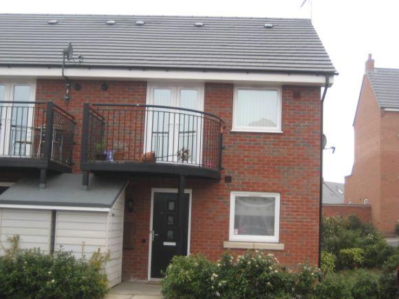 Padside Close, Hamilton, Leicester, LE5 1 bed terraced house - £600 pcm ...