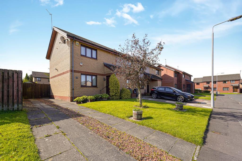 Whitesbridge Avenue, Paisley 2 bed terraced house - £105,000