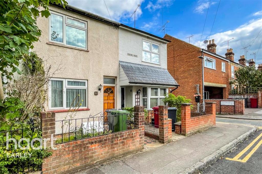 Foxhill Road, Reading, RG1 5QS 3 bed terraced house - £1,250 pcm (£288 pw)