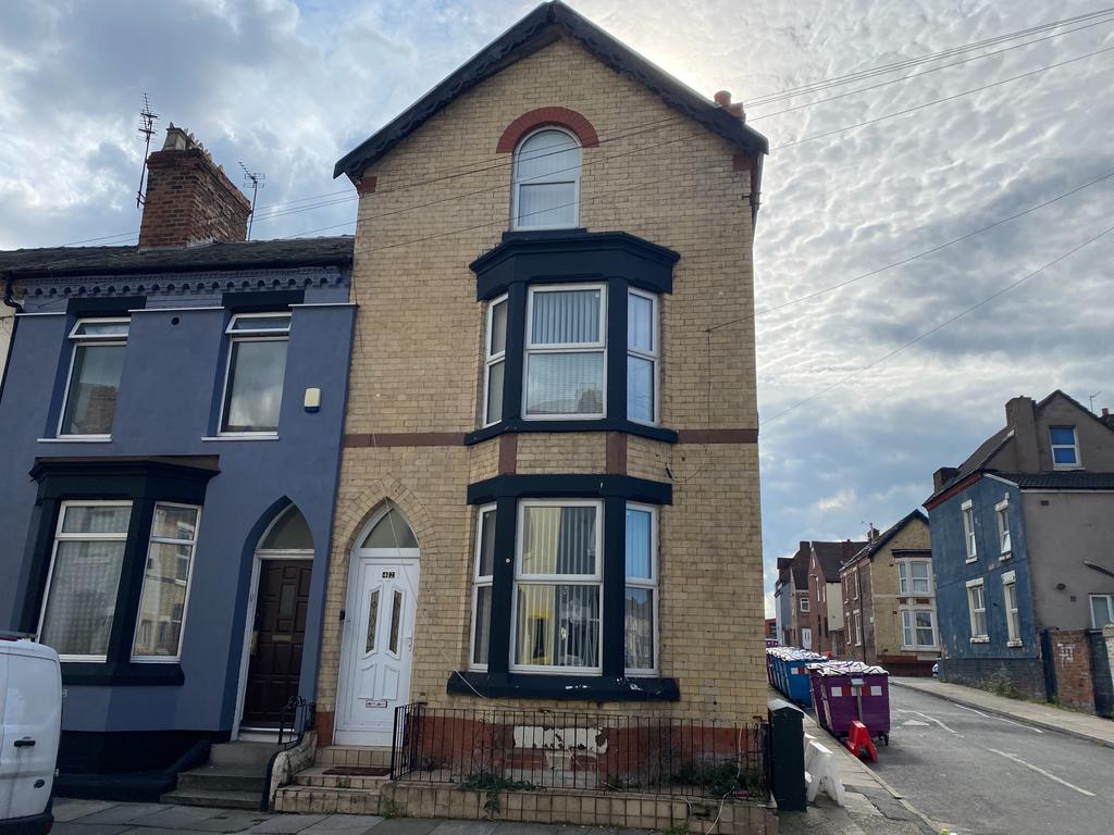 Pendennis Street, Anfield, Liverpool, L6 5 bed terraced house - £180,000