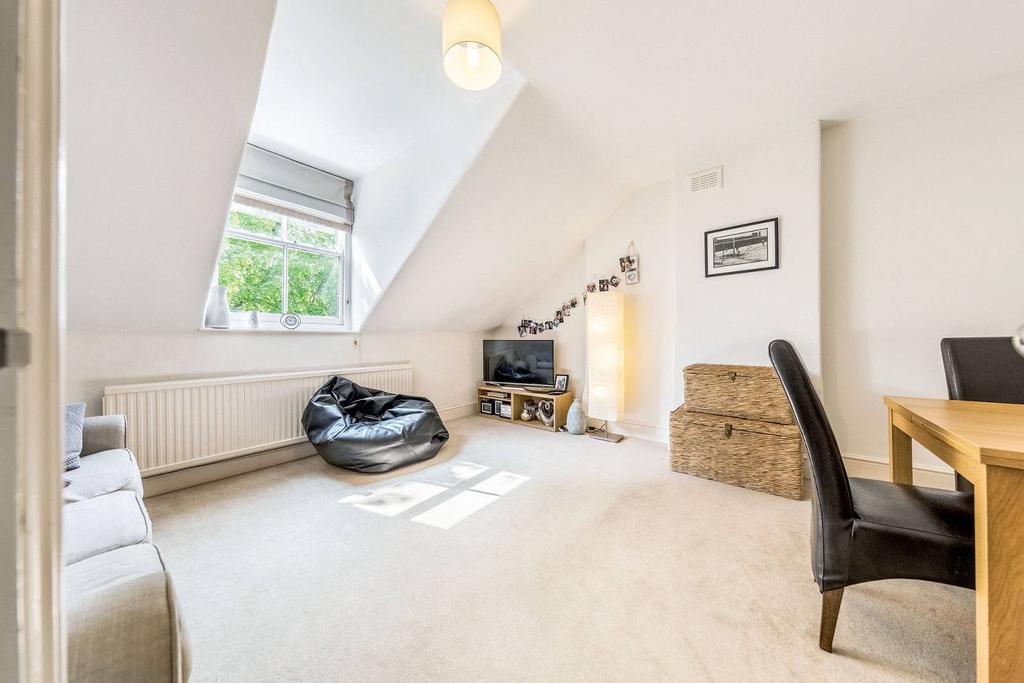 Boundaries Road, Balham, London, SW12 1 bed flat - £2,000 pcm (£462 pw)
