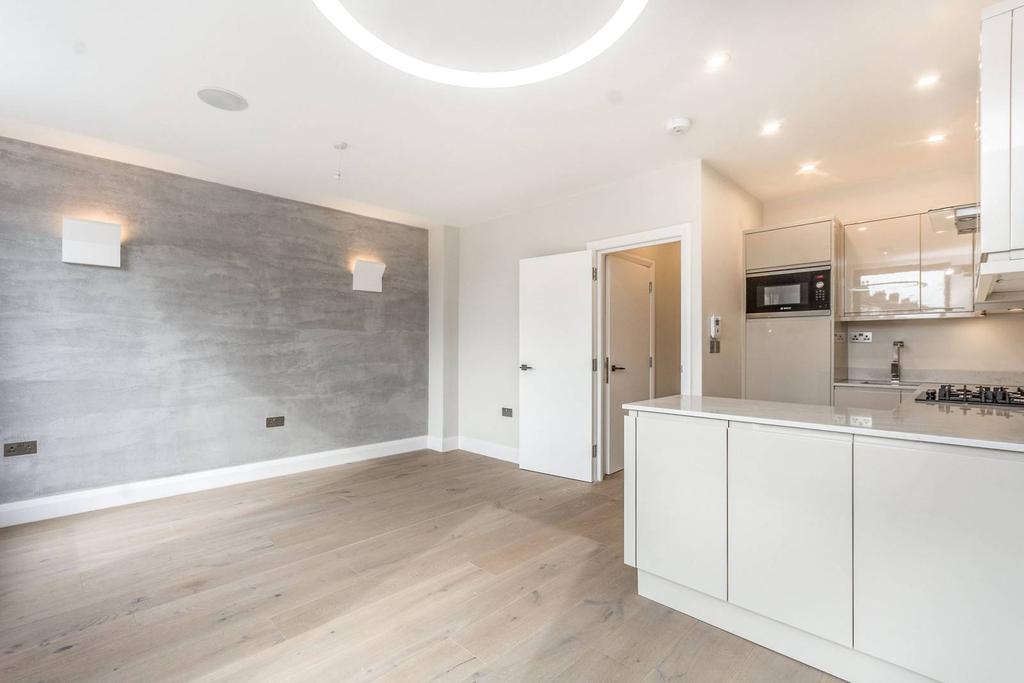 Hornsey Road, Holloway, London, N7 2 bed flat - £2,492 pcm (£575 pw)